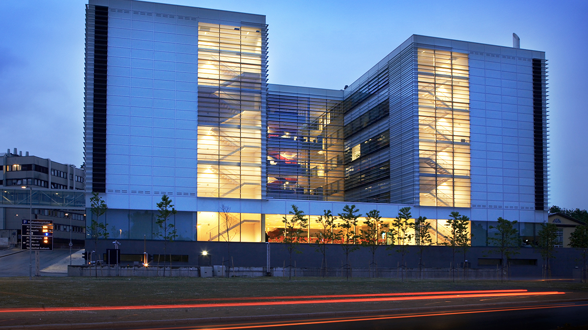 Radiumhospitalet, Avansert forskningsbygg for celleterapi og komparativ ...